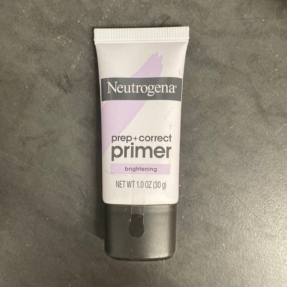 Neutrogena | Makeup | Neutrogena Brightening Primer | Poshmark